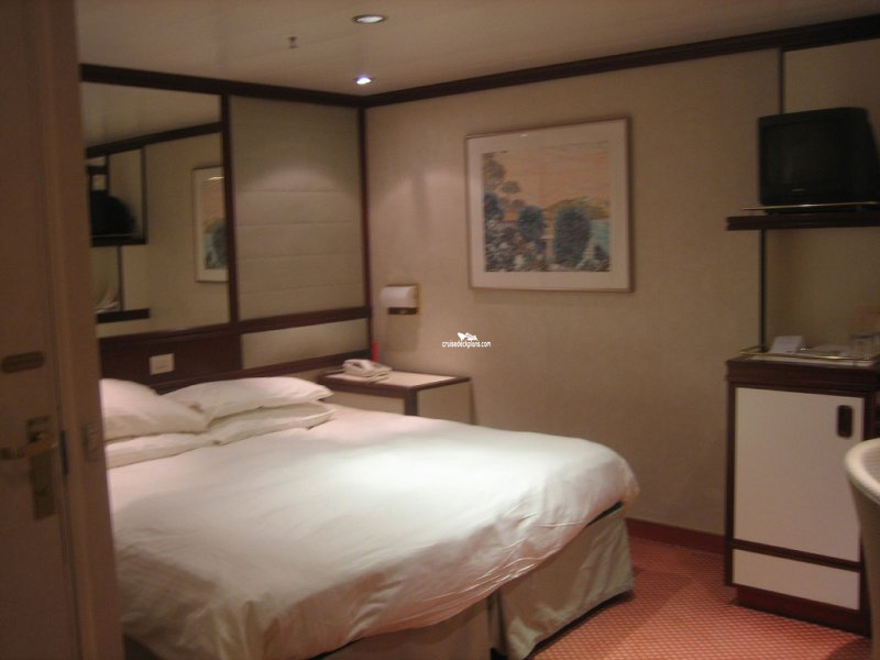 Stateroom 11034 Pacific Explorer