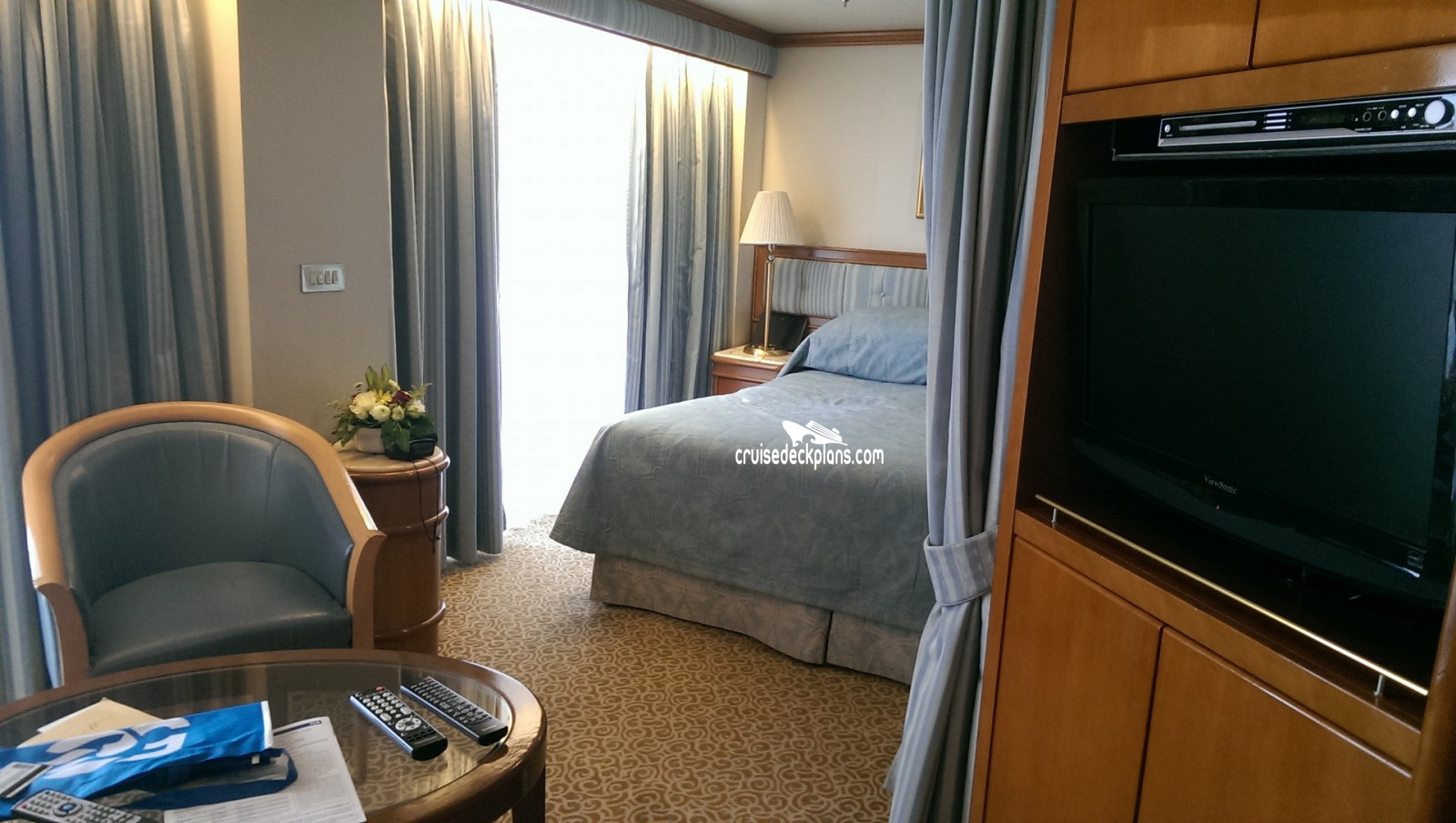Golden Princess Cabin B749