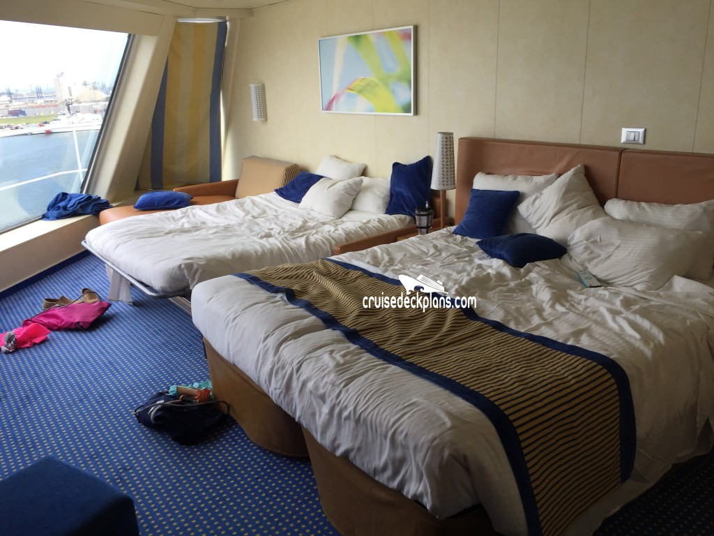 Carnival Sunshine Staterooms