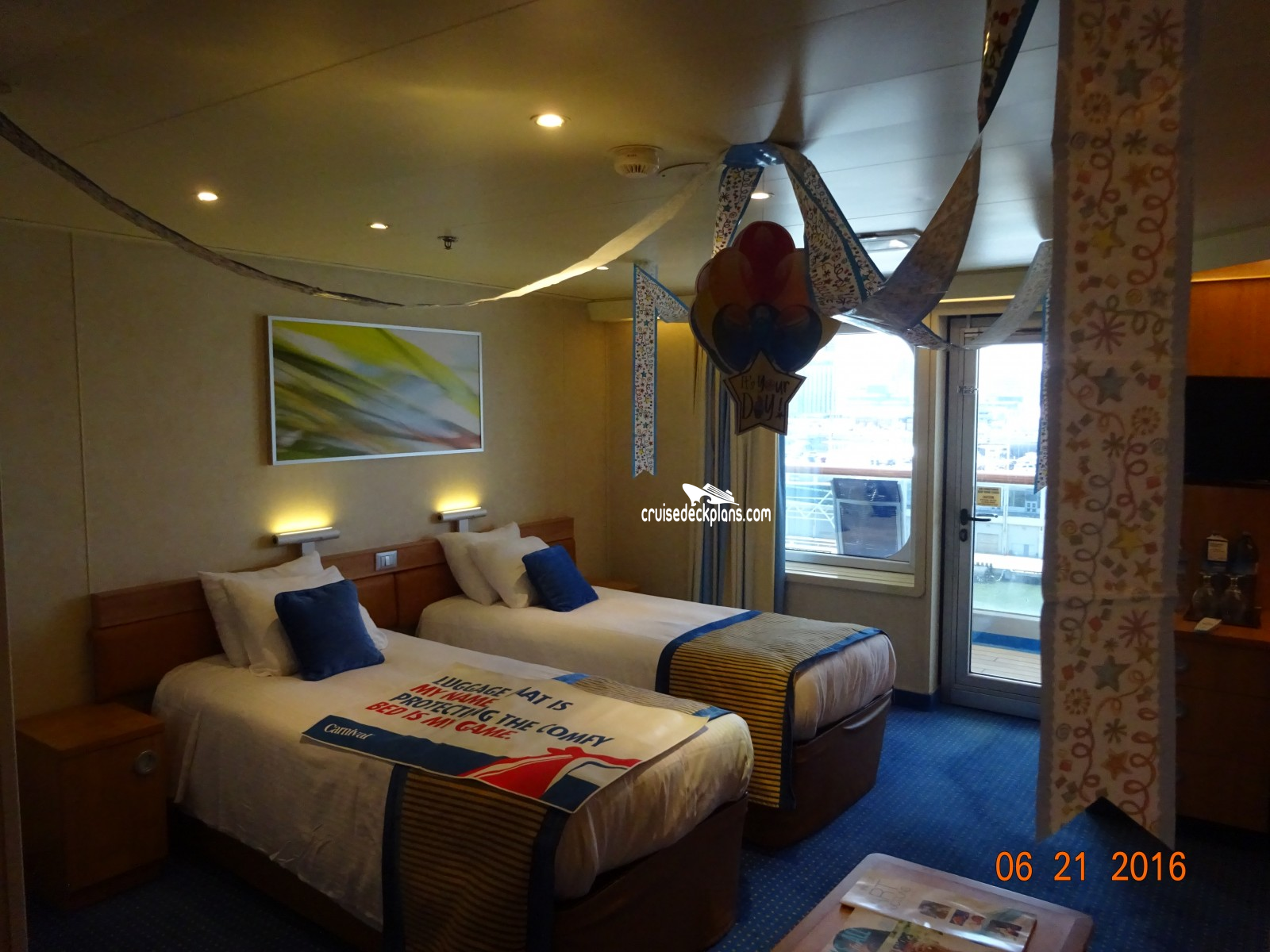 Carnival Sunshine Cabin 8327