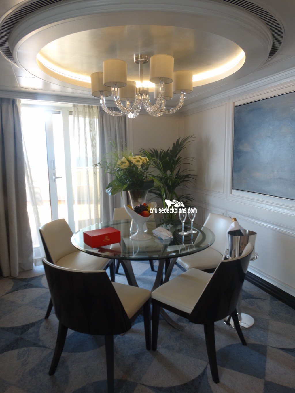 Cabin 967 Seven Seas Explorer Stateroom