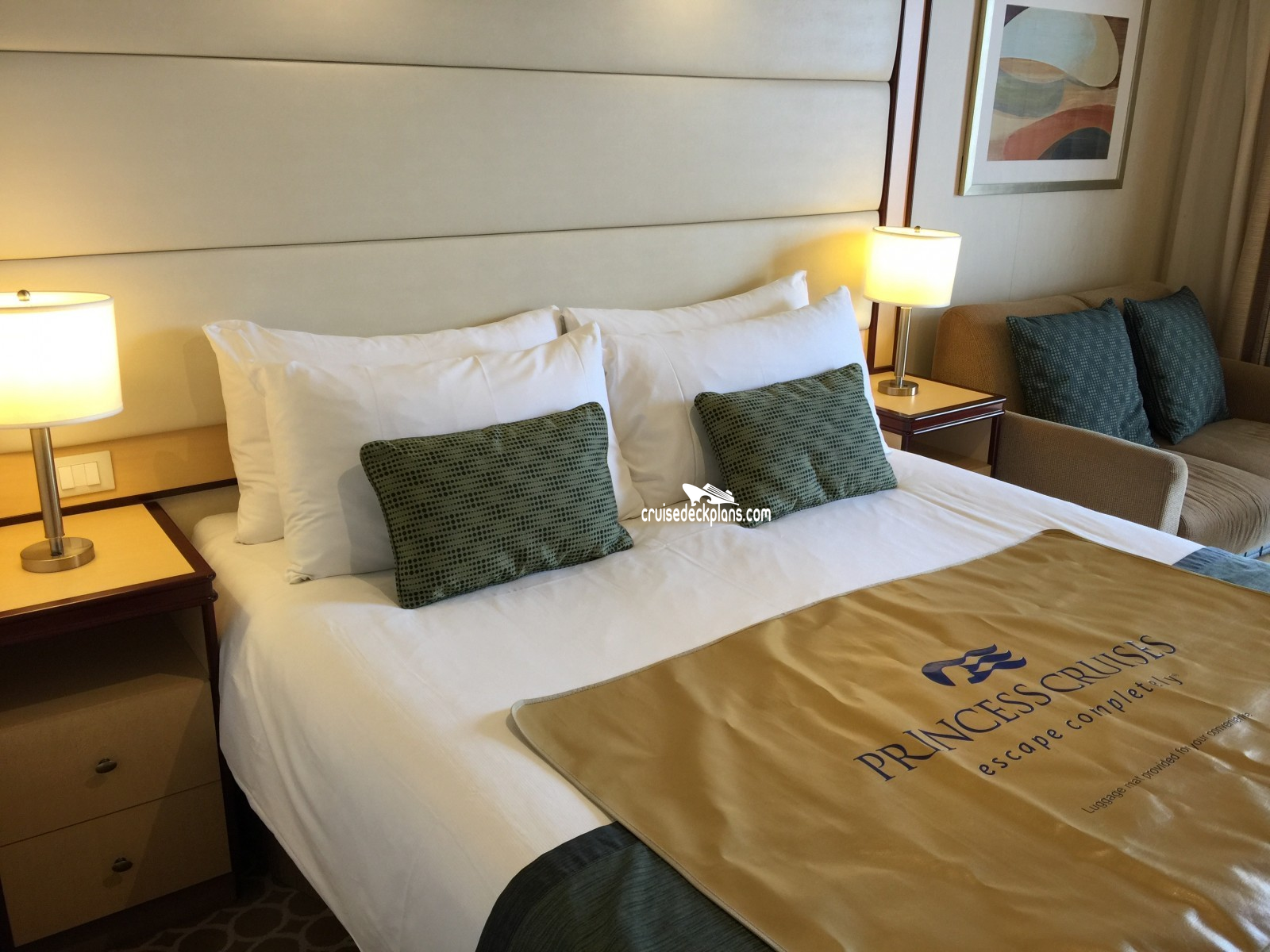 Royal Princess III Cabin L102