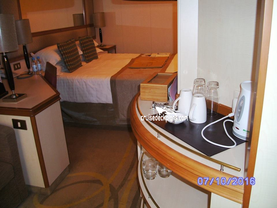 Azura Cabin D719