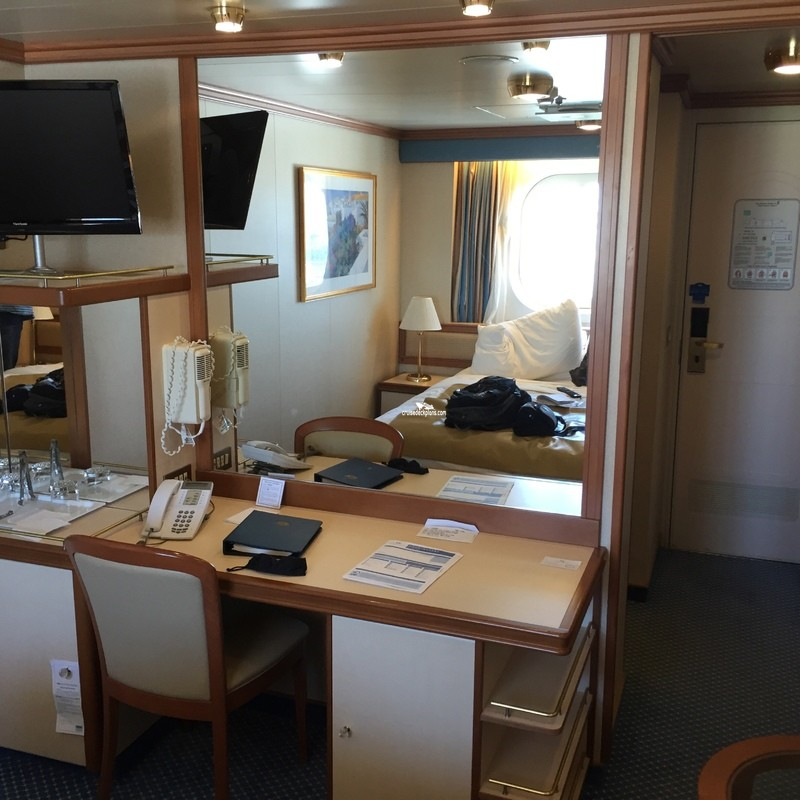 Emerald Princess Cabin R751