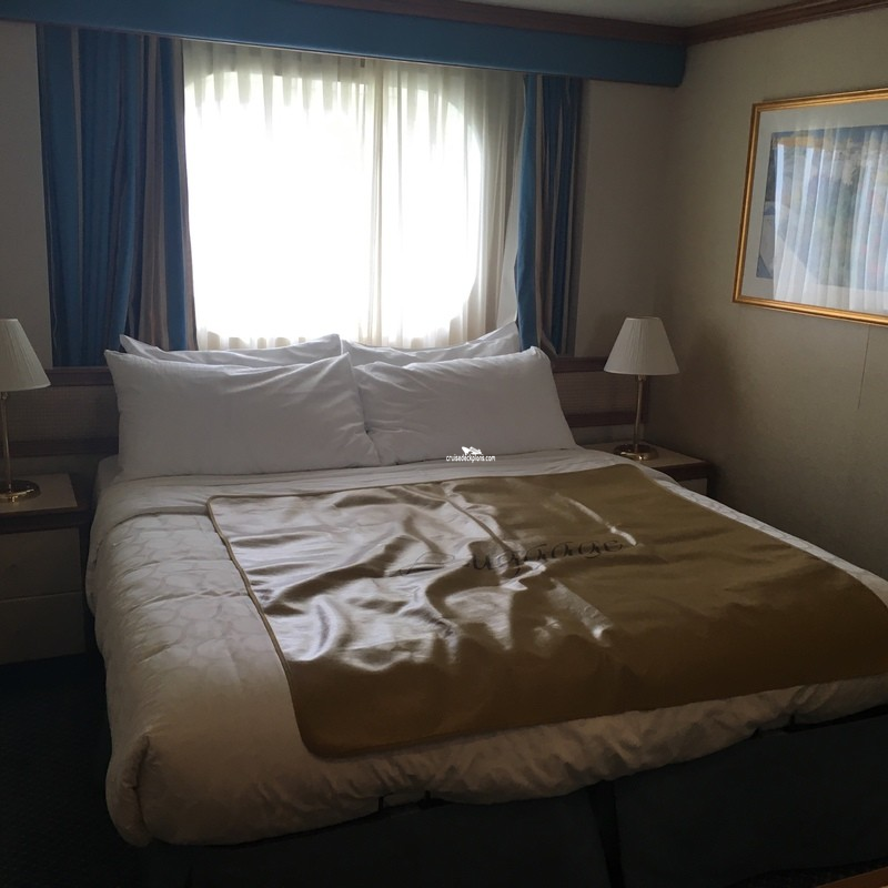 Emerald Princess Cabin R751