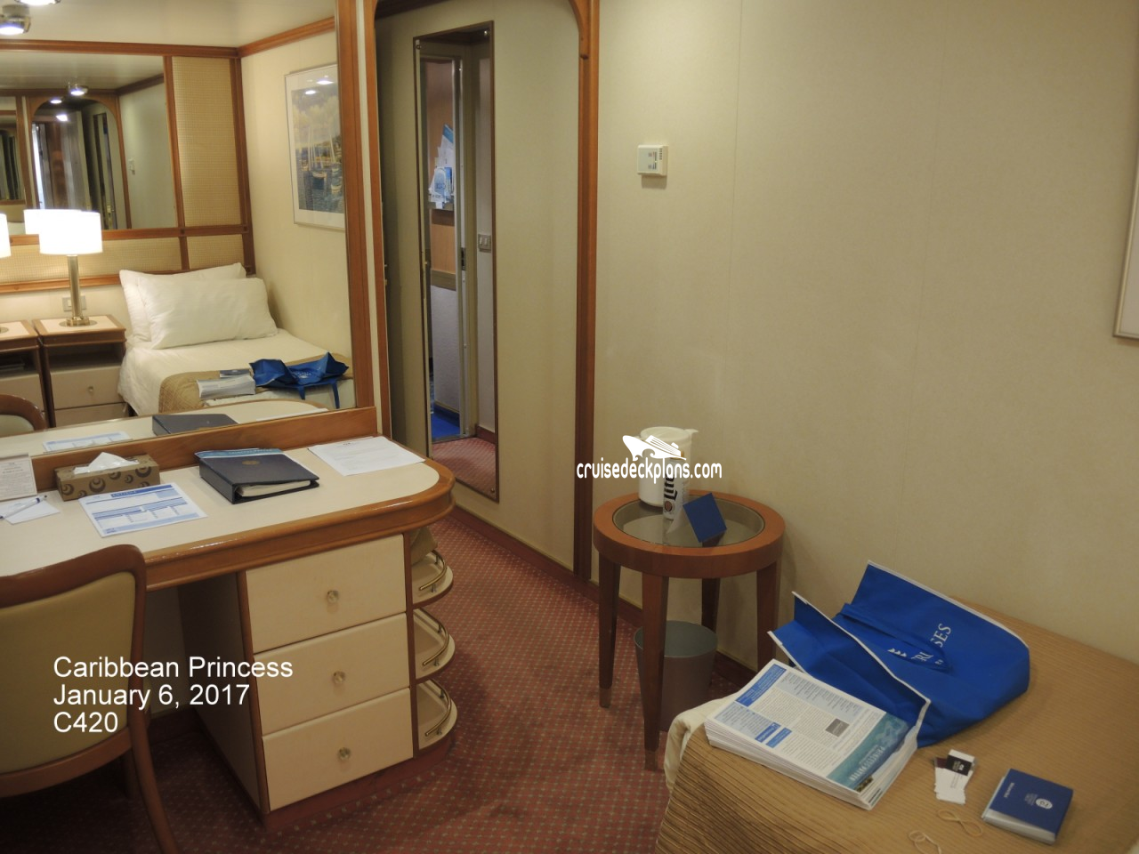 Cabin C420 Caribbean Princess Stateroom