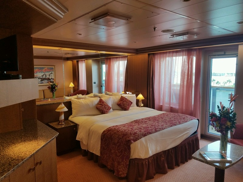 Carnival Splendor Cabin 7230