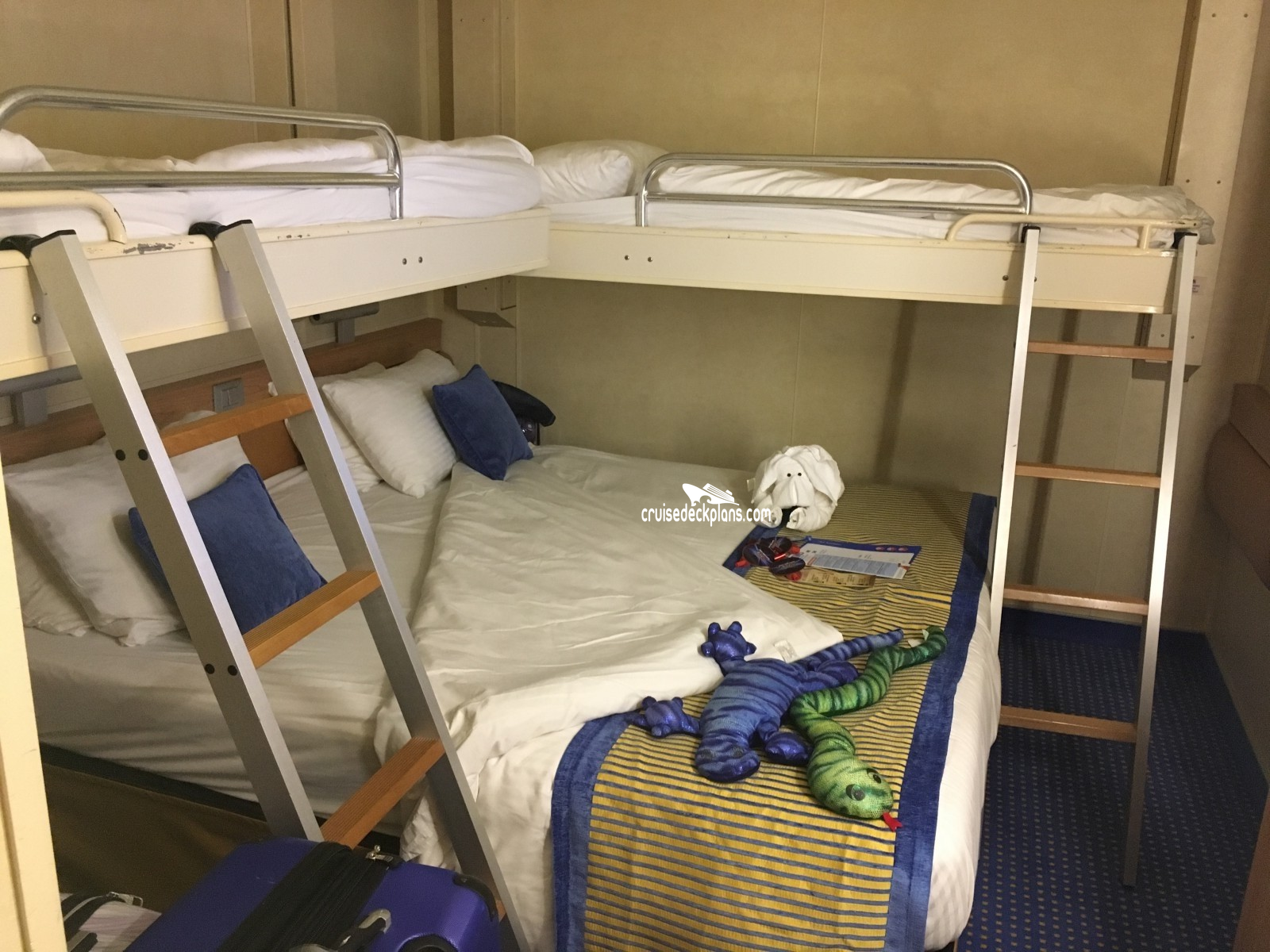 Carnival Sunshine Cabin 2206