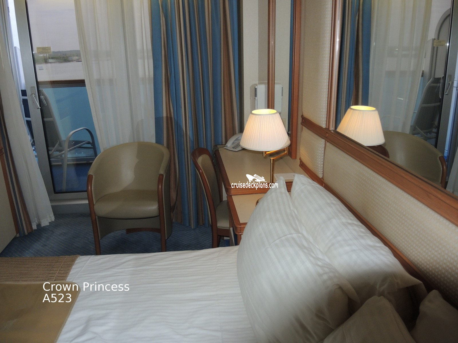 Crown Princess Cabin A523