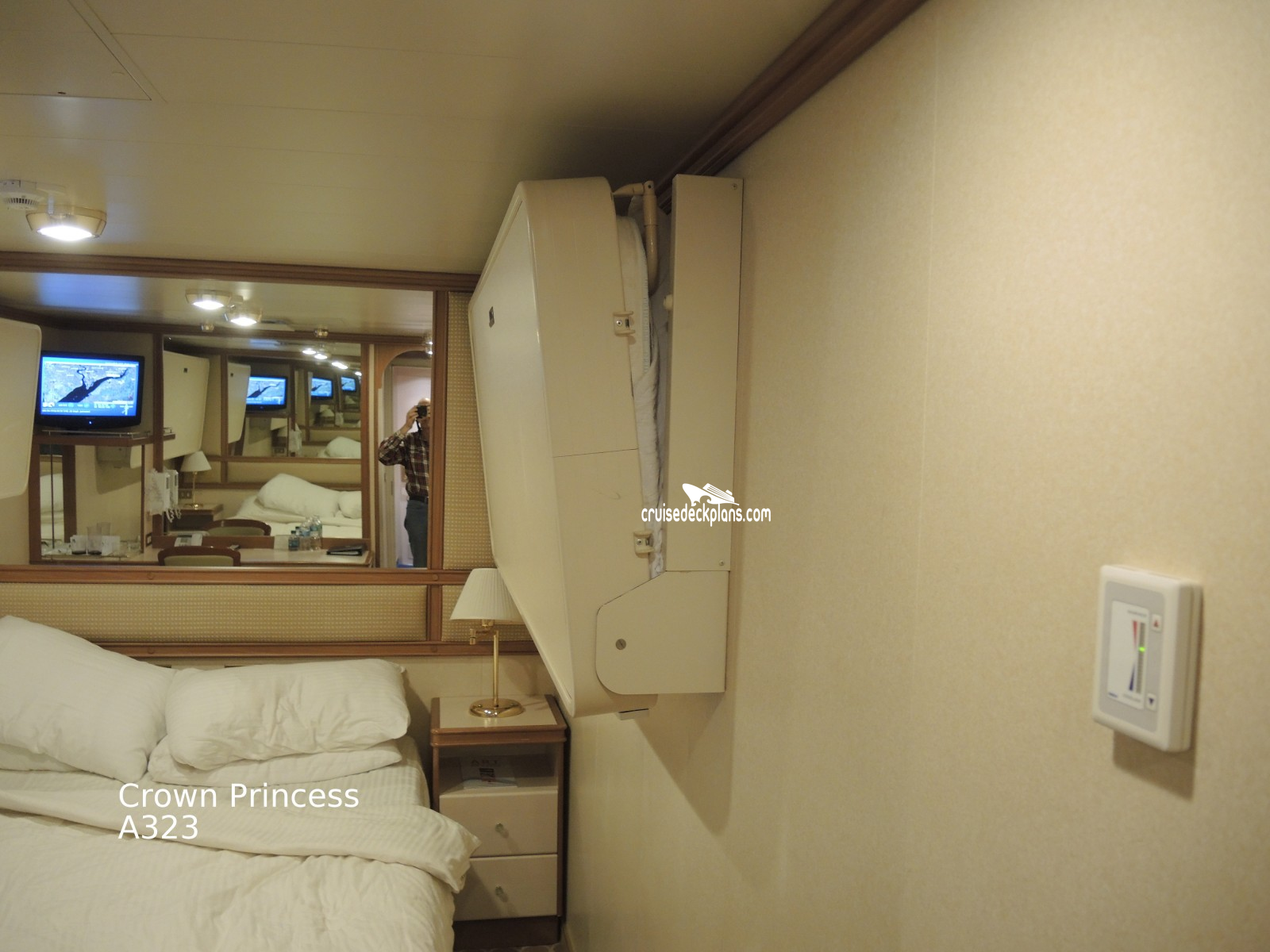 Crown Princess Cabin A323