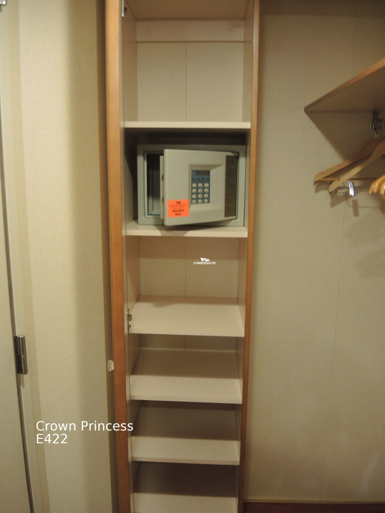 Crown Princess Cabin E422