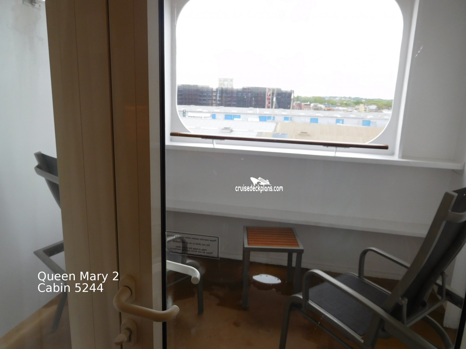 Queen Mary 2 Cabin 5244
