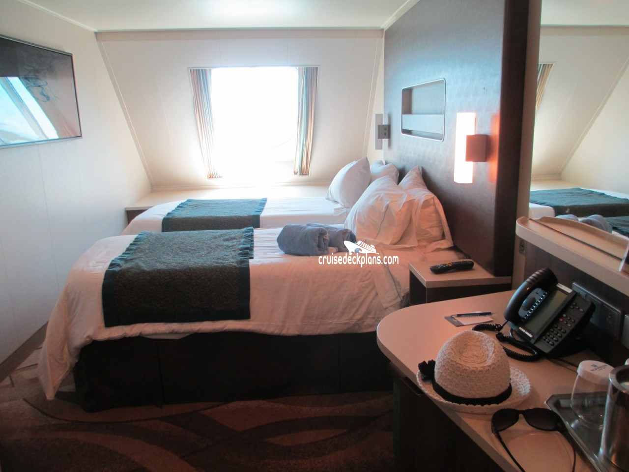 Norwegian Escape Oceanview Stateroom Cabins