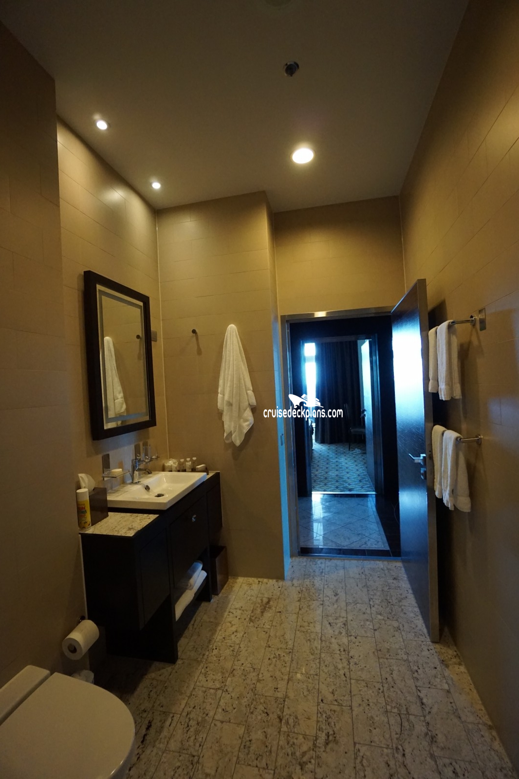 Celebrity Reflection Reflection Suite Details and Pictures