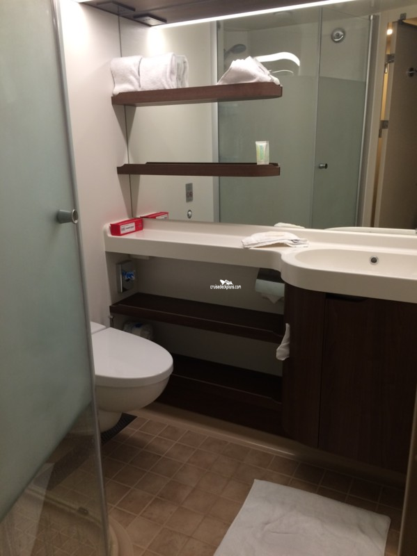 Norwegian Escape Cabin 10445