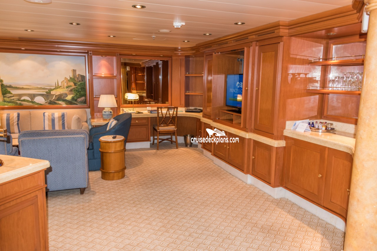Stateroom B750 Diamond Princess