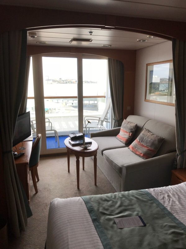 Aurora Cabin B116