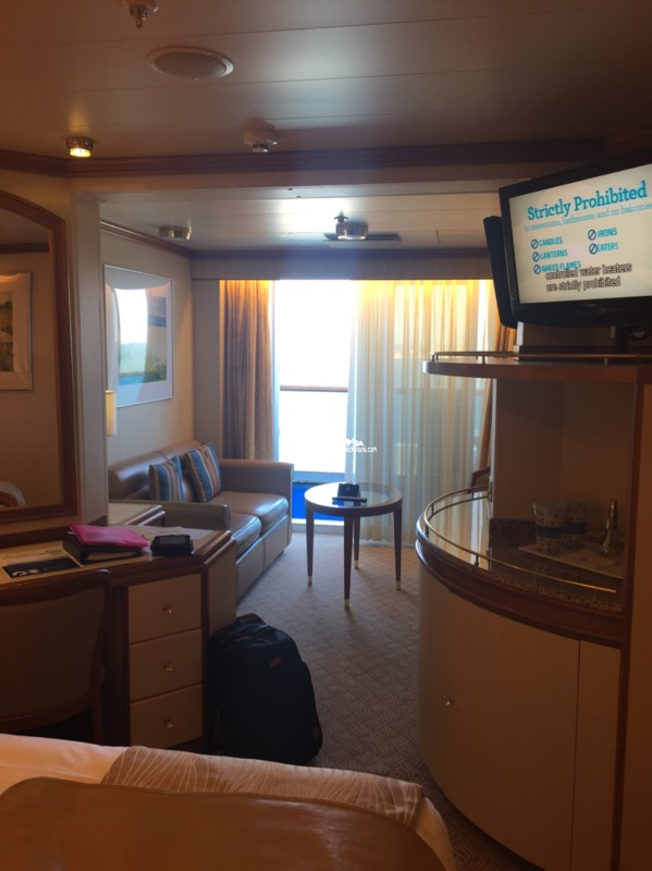 Golden Princess Cabin D214