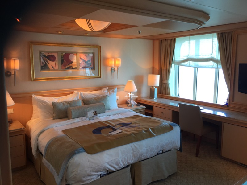 Golden Princess Cabin F305
