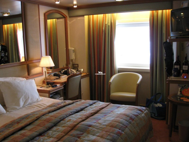 Cabin E610 Crown Princess Stateroom
