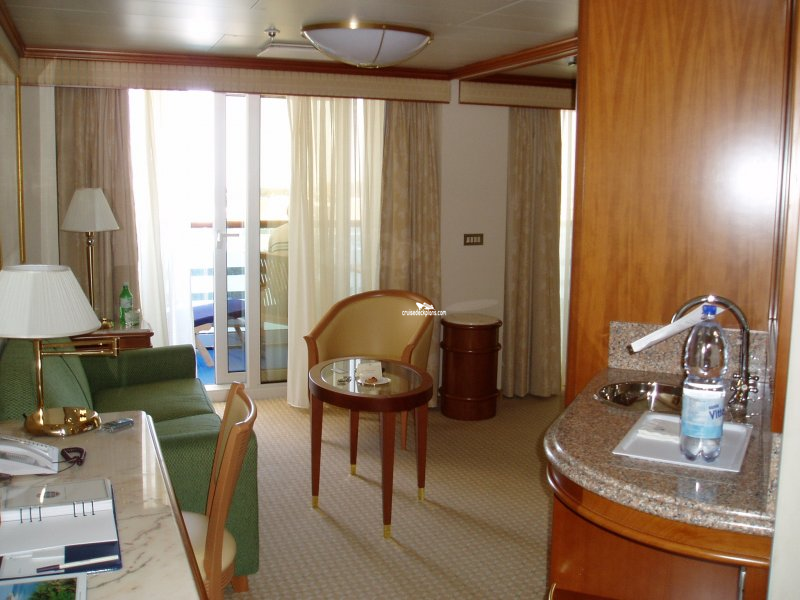 Cabin R401 Caribbean Princess Stateroom