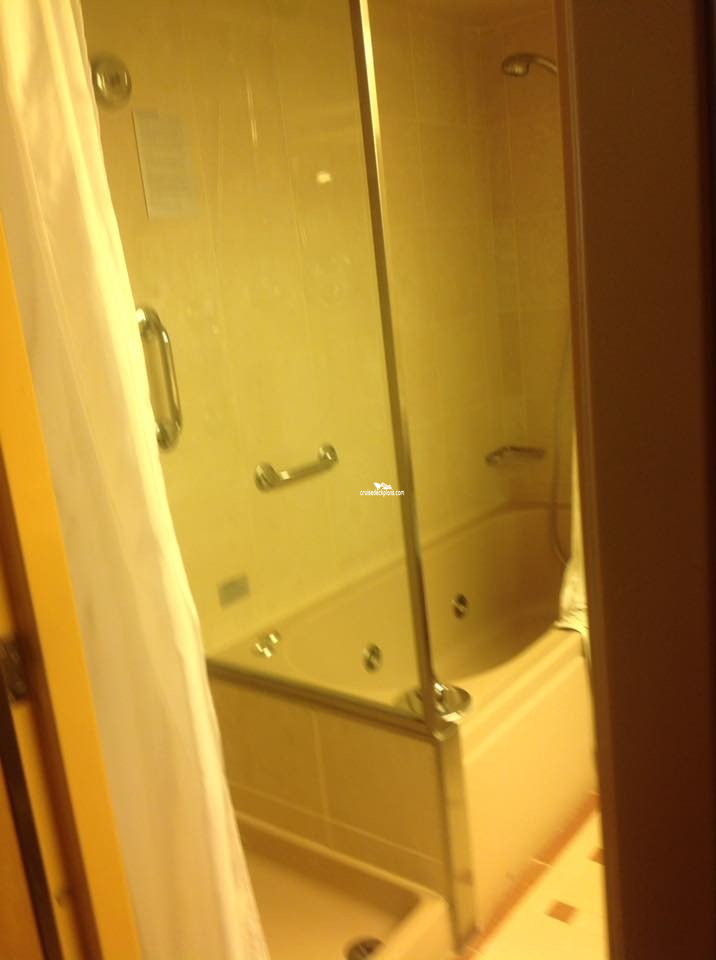 Arcadia Mini-Suite Details and Pictures