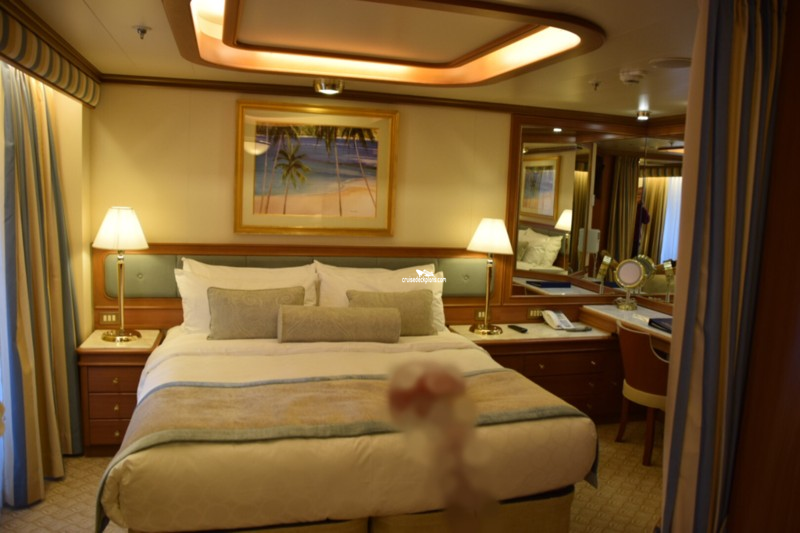 Crown Princess Cabin R401