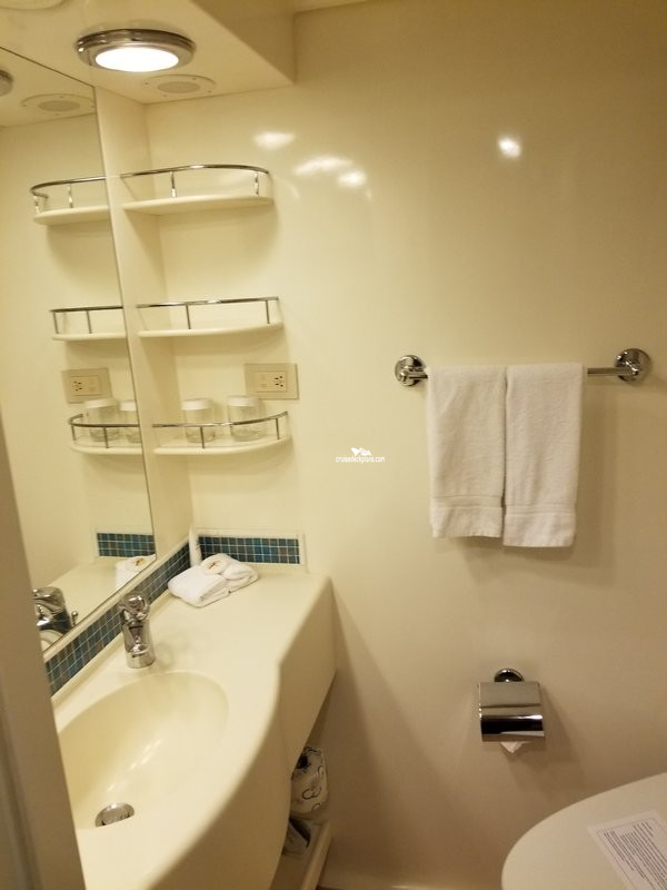 Ruby Princess Cabin E502