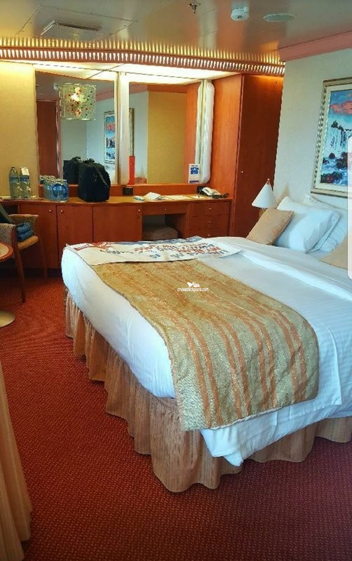 Carnival Splendor Cabin 6483