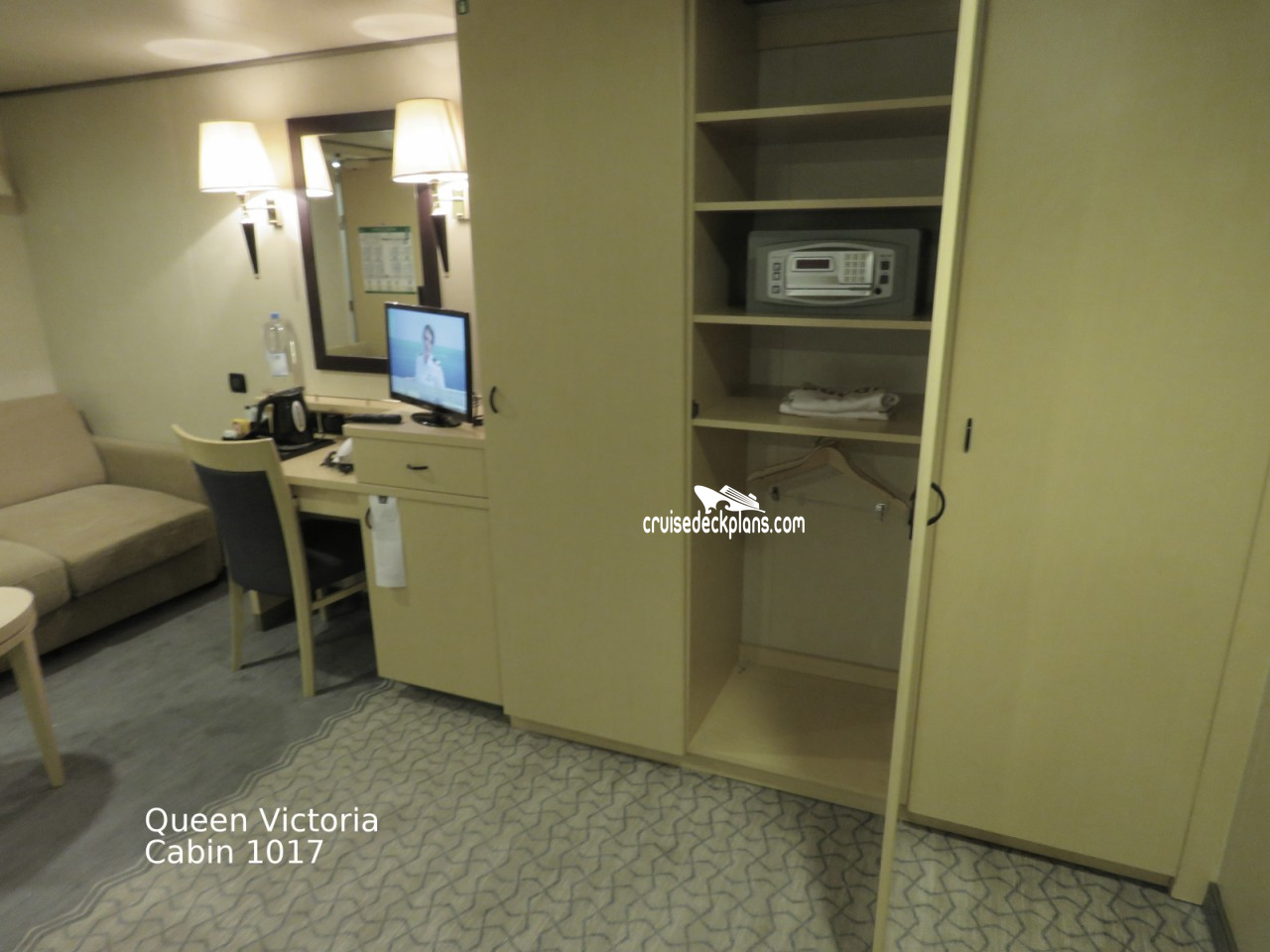 Queen Victoria Deluxe Interior Stateroom Cabins