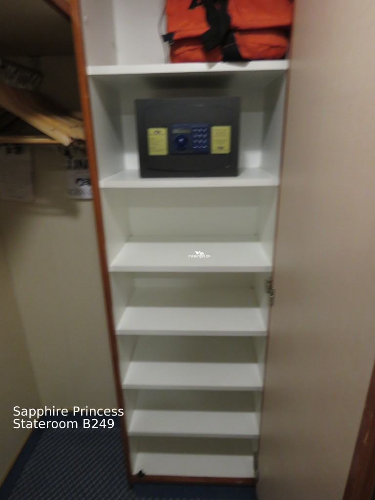 Sapphire Princess Cabin B249