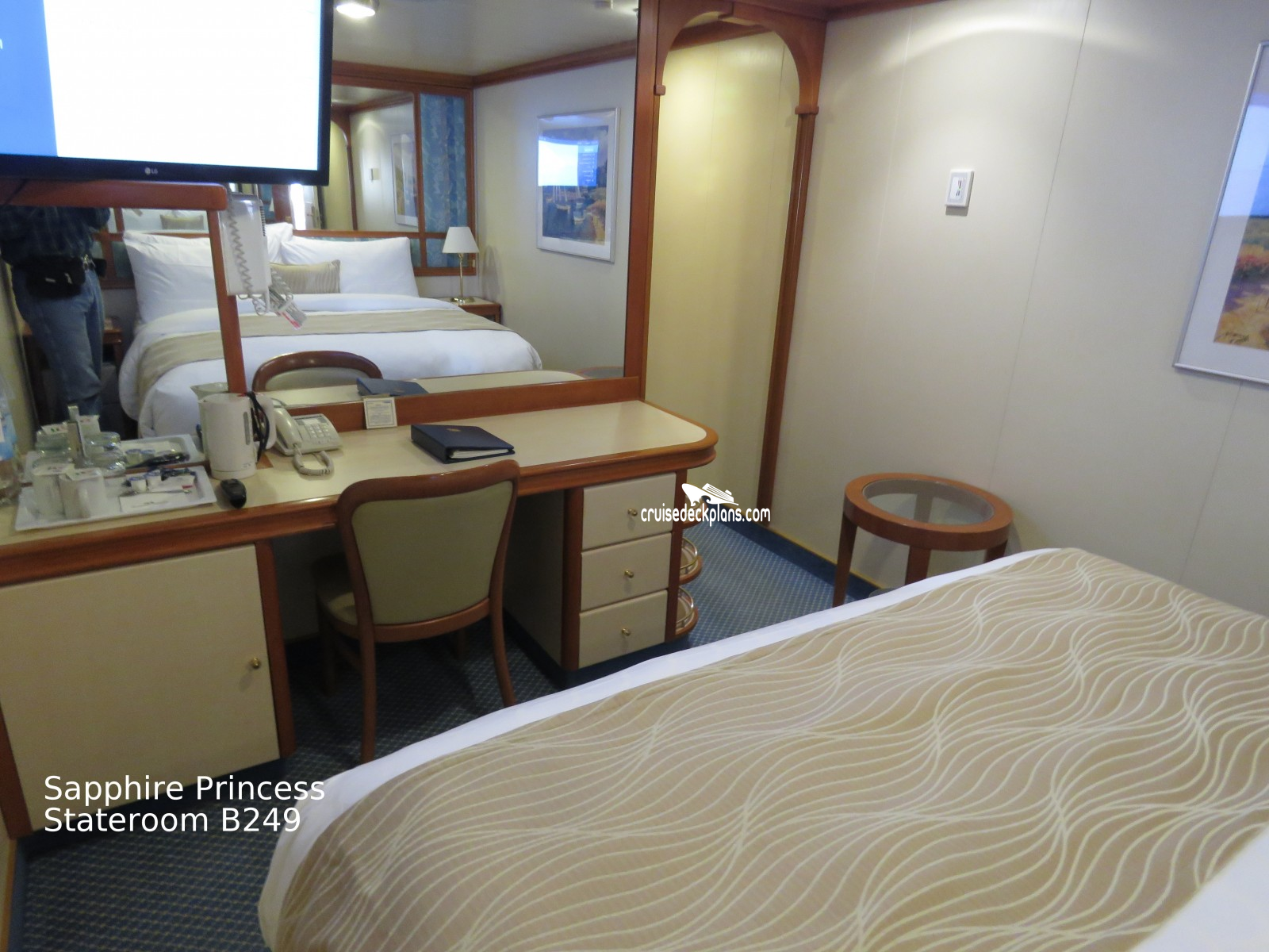 Sapphire Princess Cabin B249