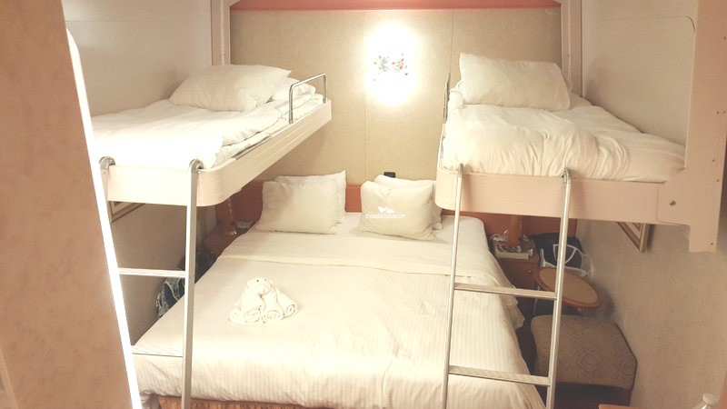 Carnival Splendor Cabin 7218