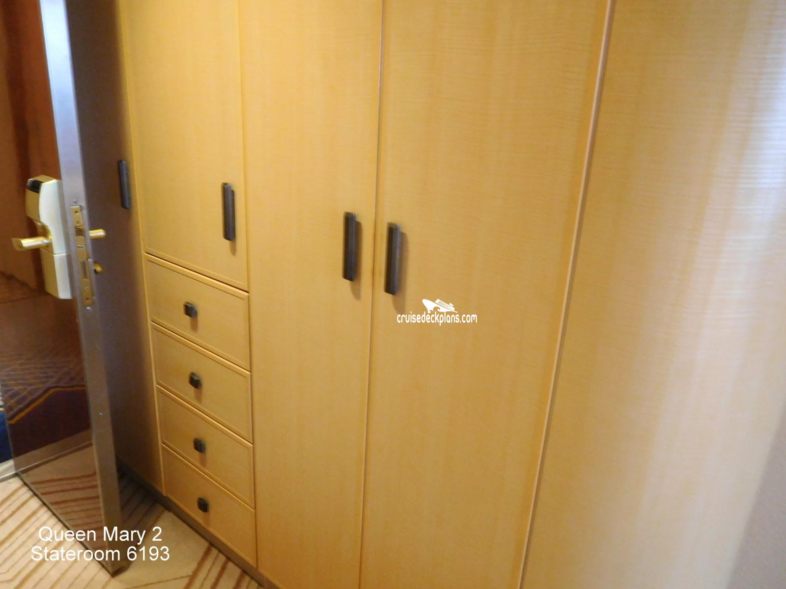 Queen Mary 2 Cabin 6193