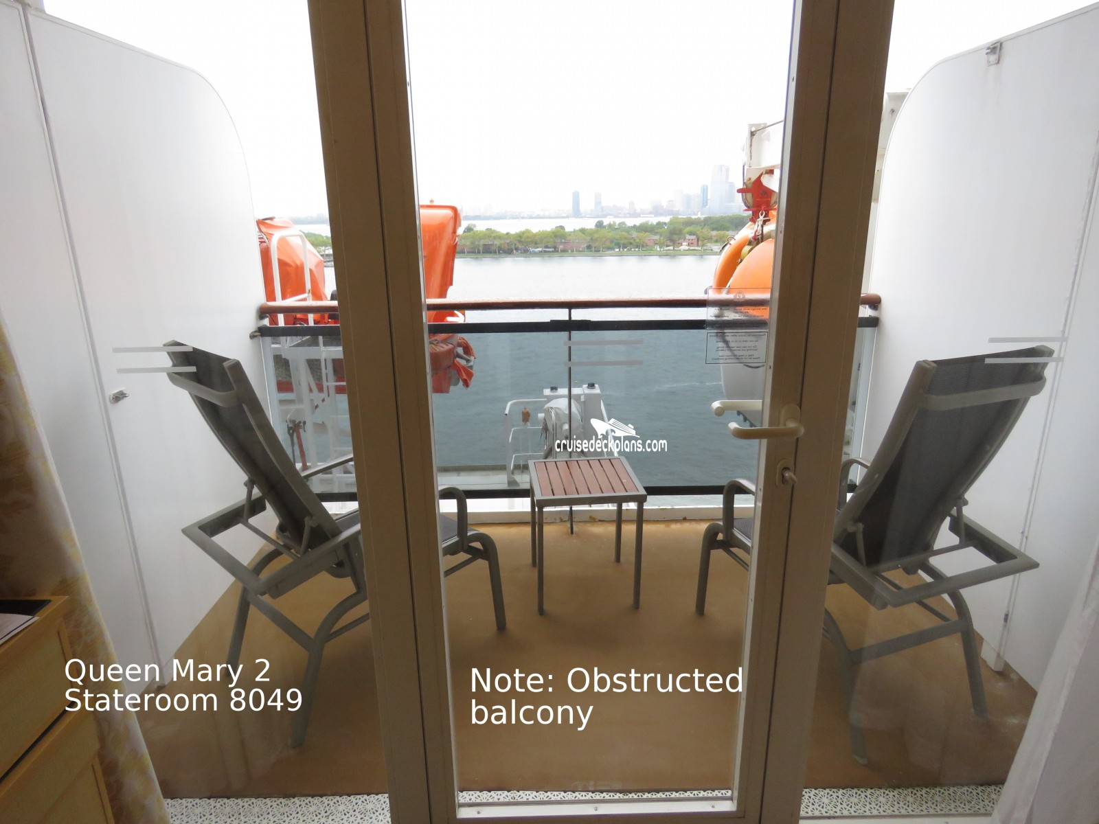 Queen Mary 2 Cabin 8049