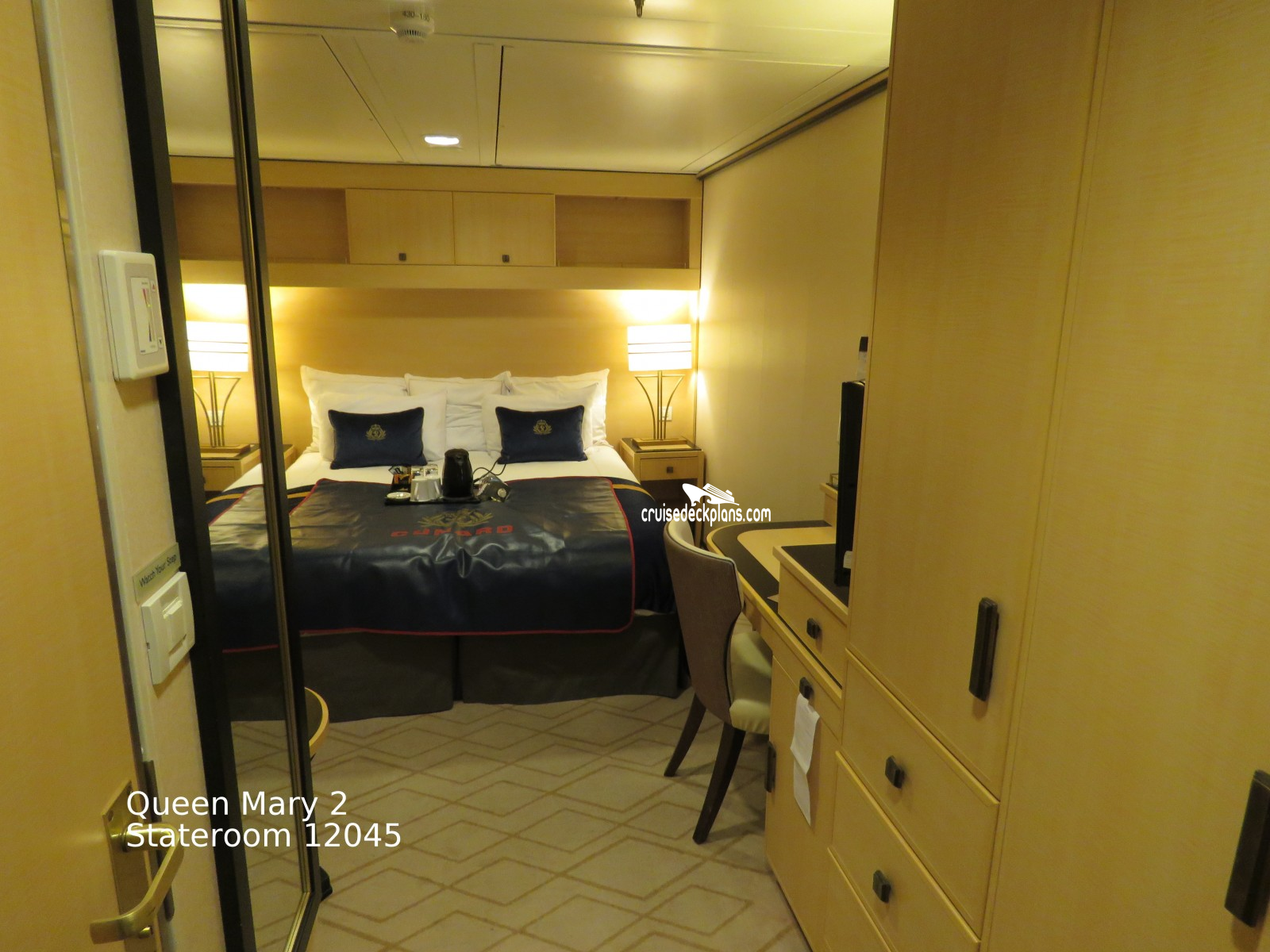 Queen Mary 2 Cabin 12045