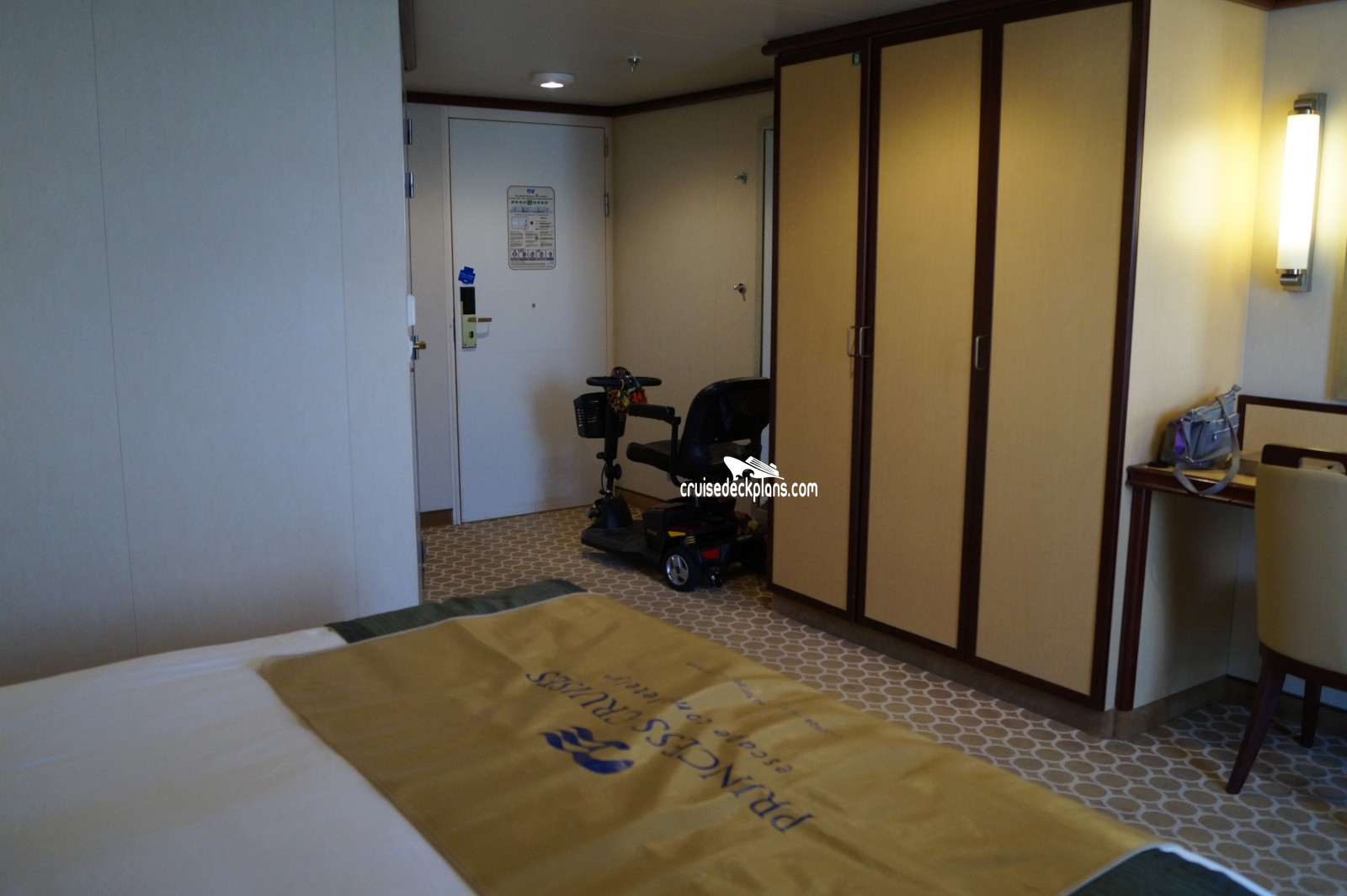 Royal Princess III Cabin D301