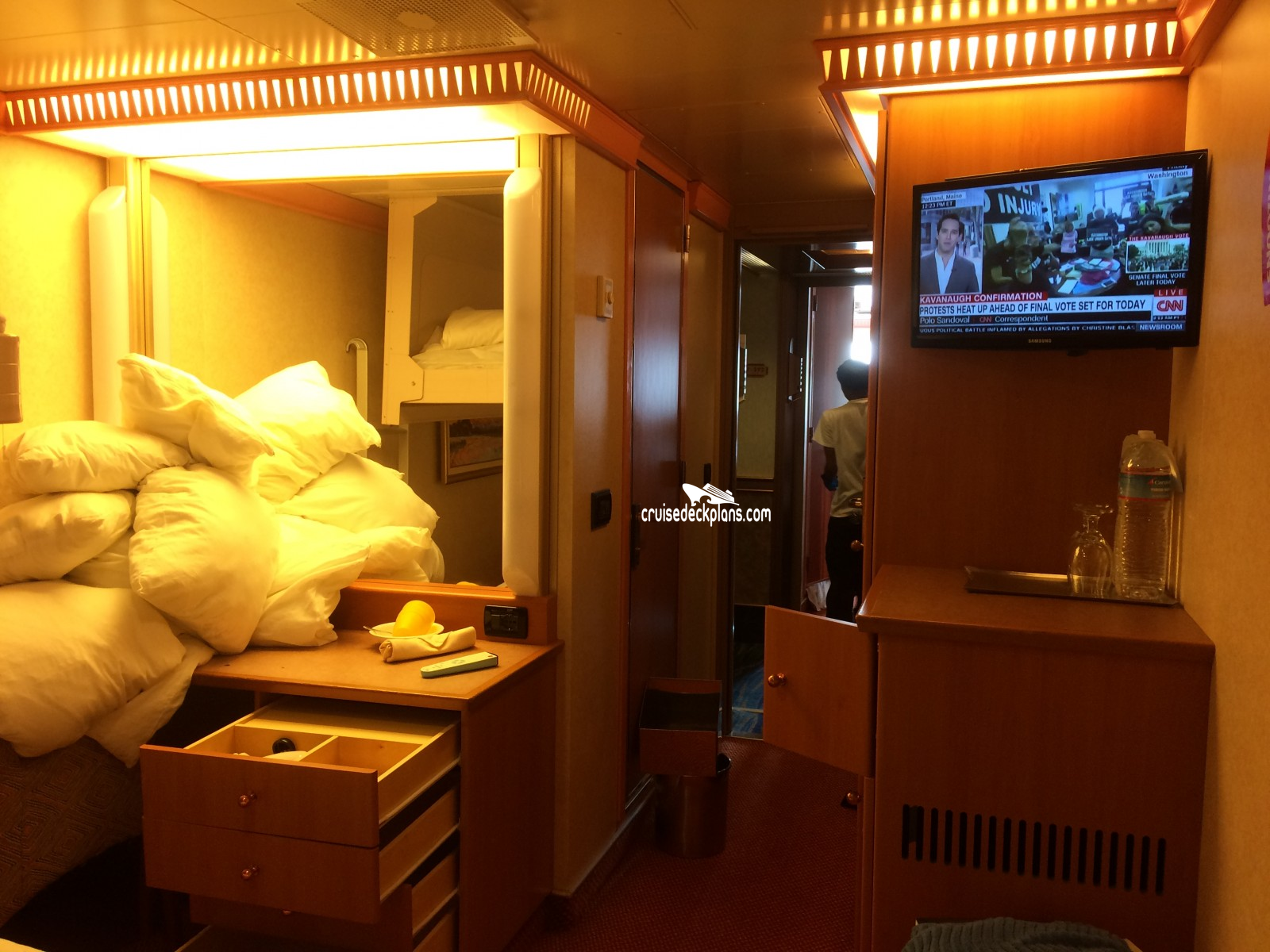Carnival Splendor Cabin 7390