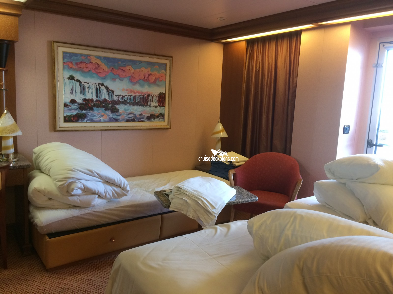 Carnival Splendor Cabin 7335