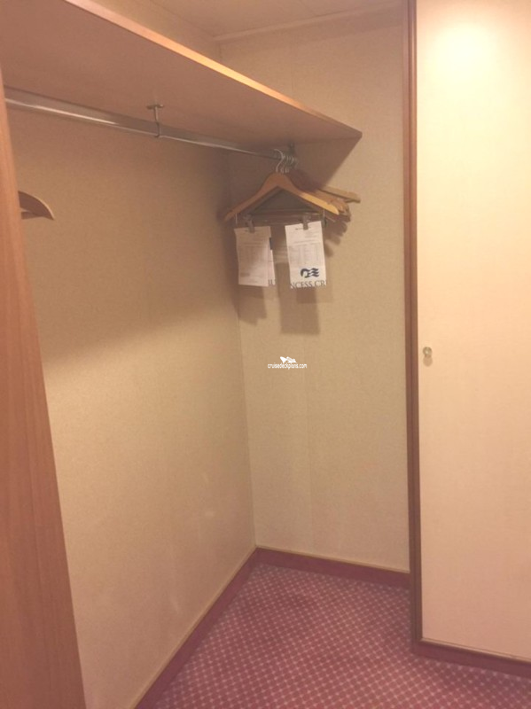 Emerald Princess Cabin B324