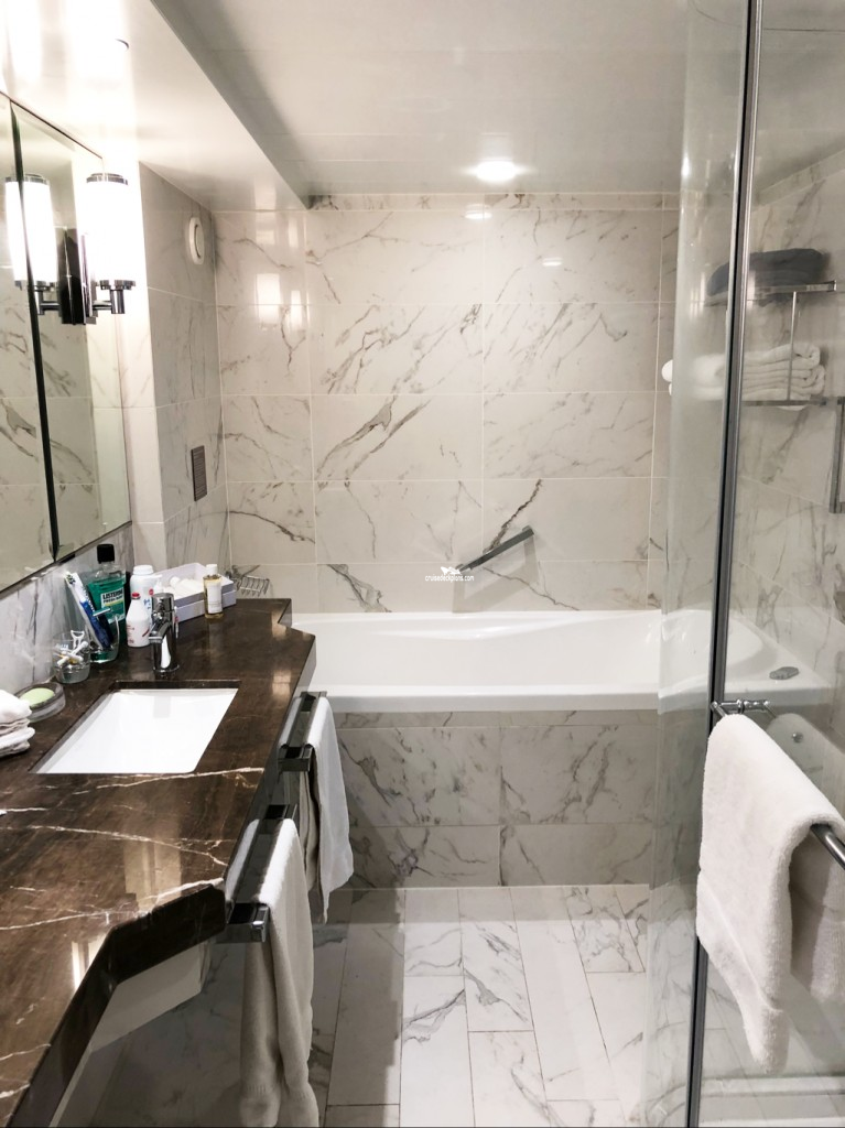 Britannia Cabin B509