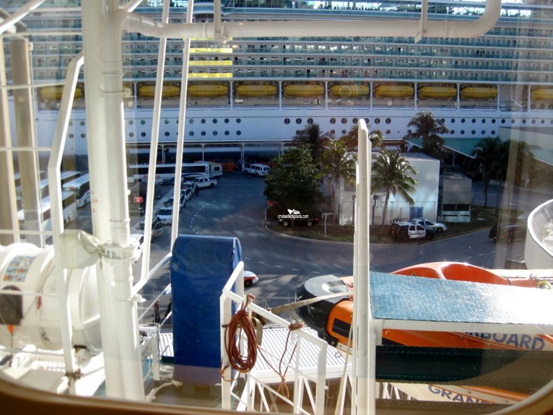 Stateroom E415 Grand Princess