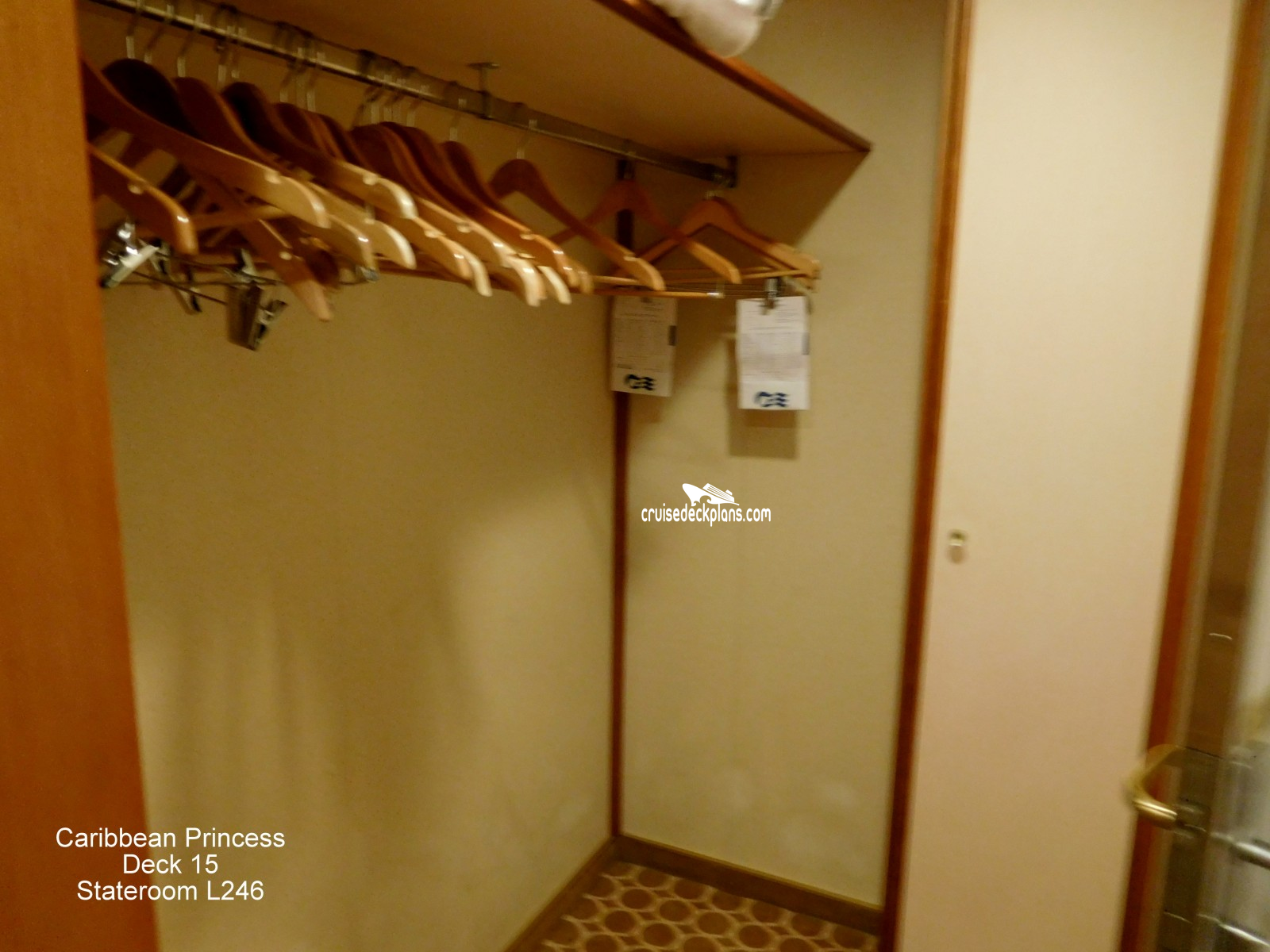 Caribbean Princess Cabin L246