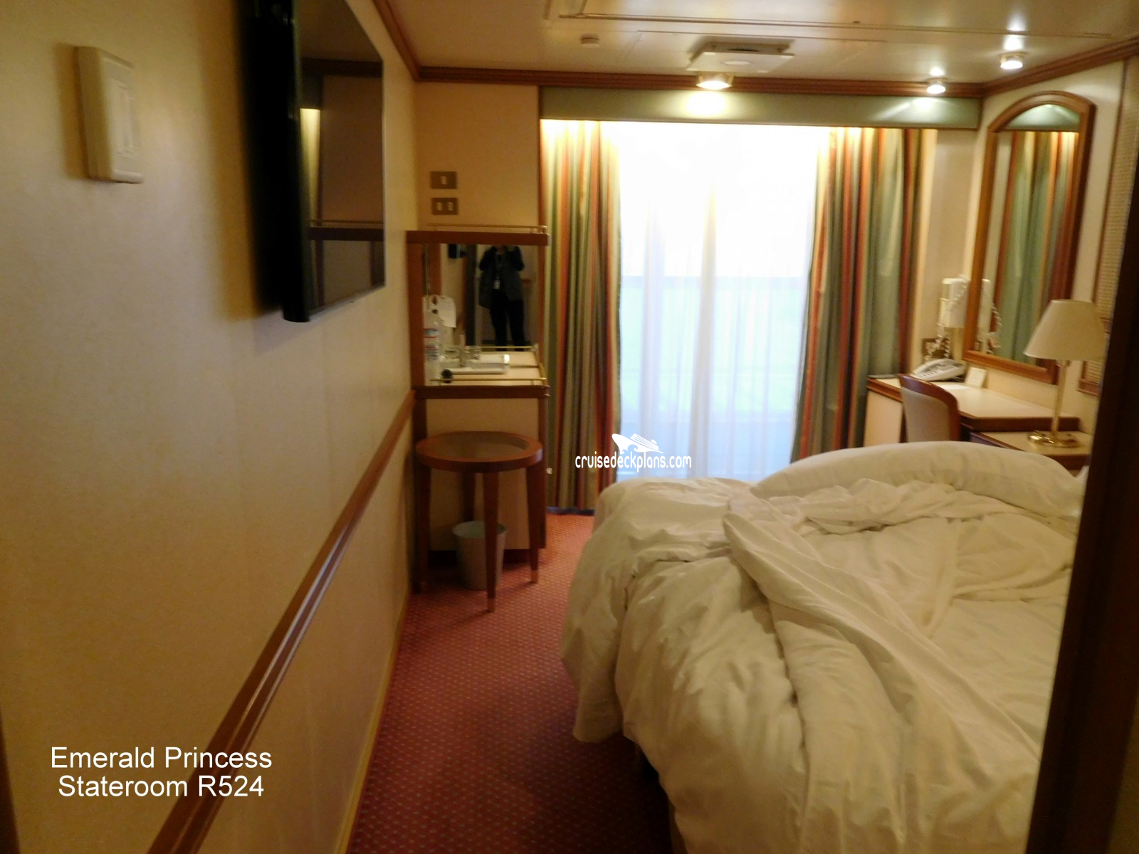 Emerald Princess Cabin R524