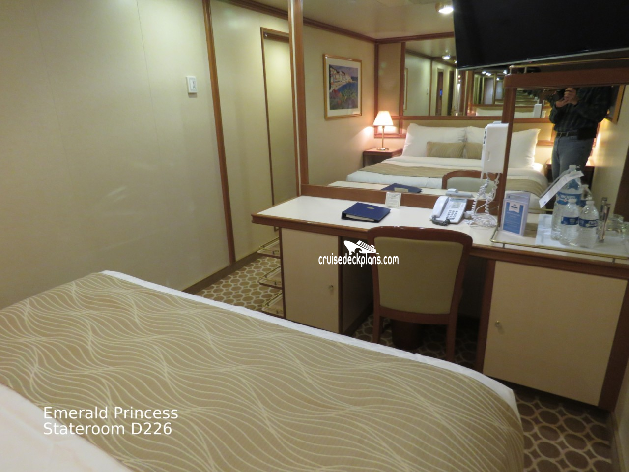 Stateroom D226 Emerald Princess