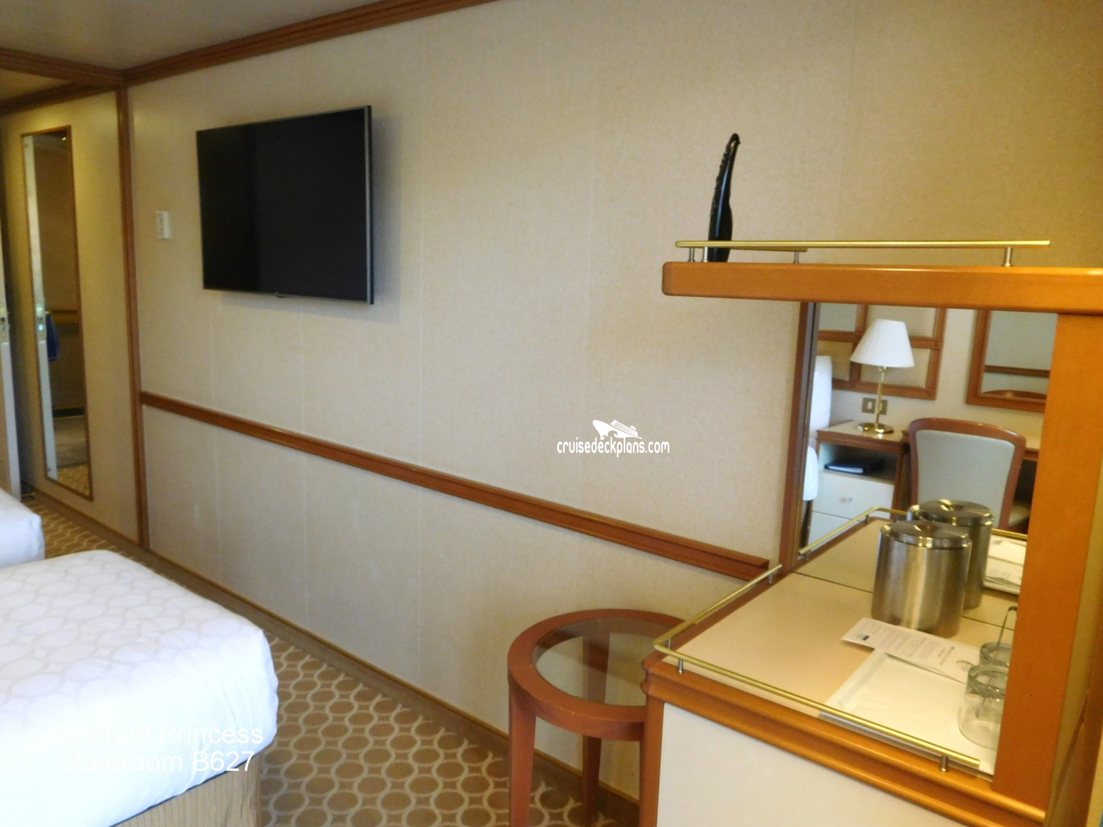 Emerald Princess Cabin B627