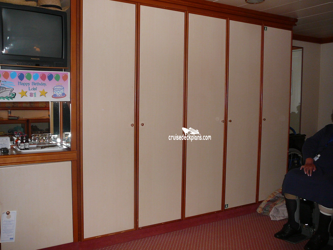 Sapphire Princess Cabin E706