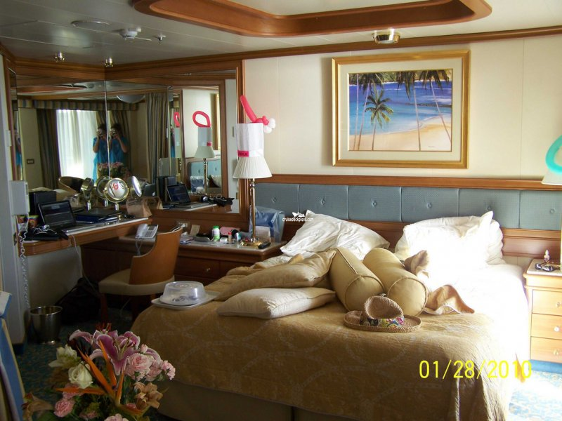 Crown Princess Cabins Staterooms Suite Pictures