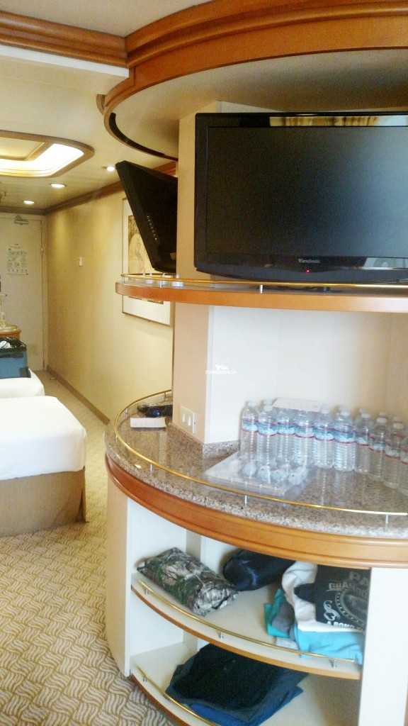 Grand Princess Cabin D208