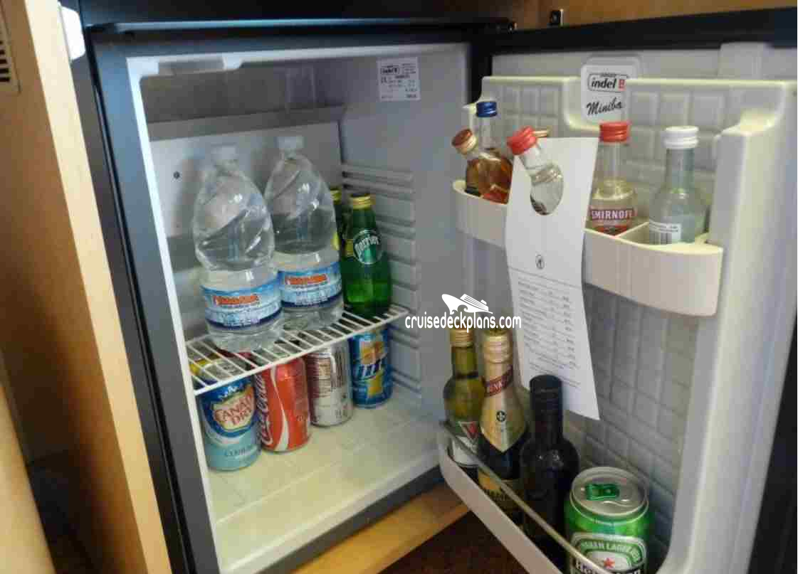 Oosterdam Cabin 8021